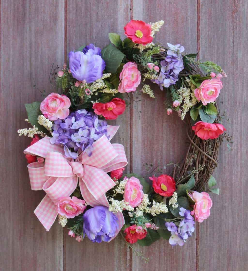 Everyday Wholesome | 100 Bright Spring Wreaths for the Front Door