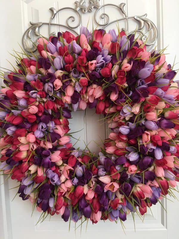 Everyday Wholesome | 100 Bright Spring Wreaths for the Front Door