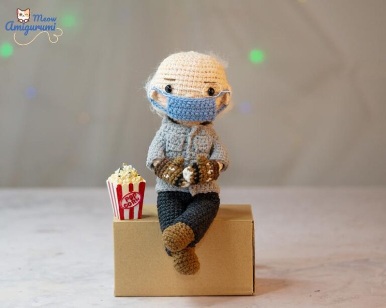 50+ Crochet Bernie’s | Bernie Sanders Mittens & Plush Dolls & Gifts ...