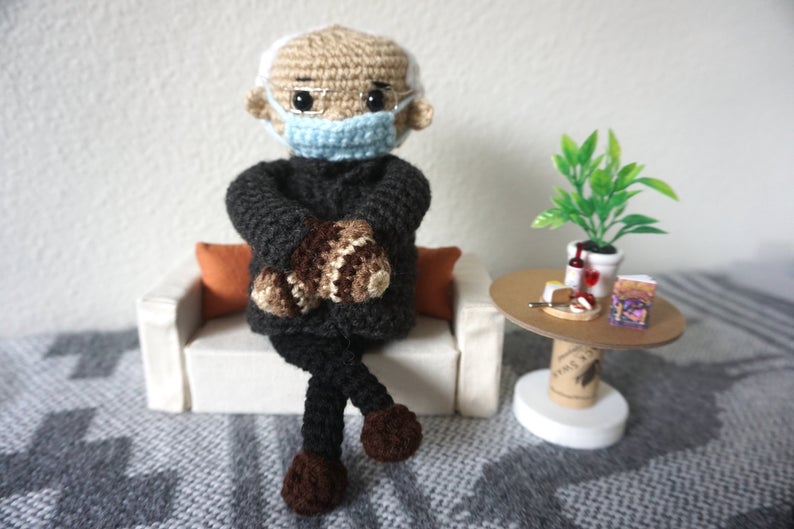 Everyday Wholesome | 50+ Crochet Bernie's | Bernie Sanders Mittens ...