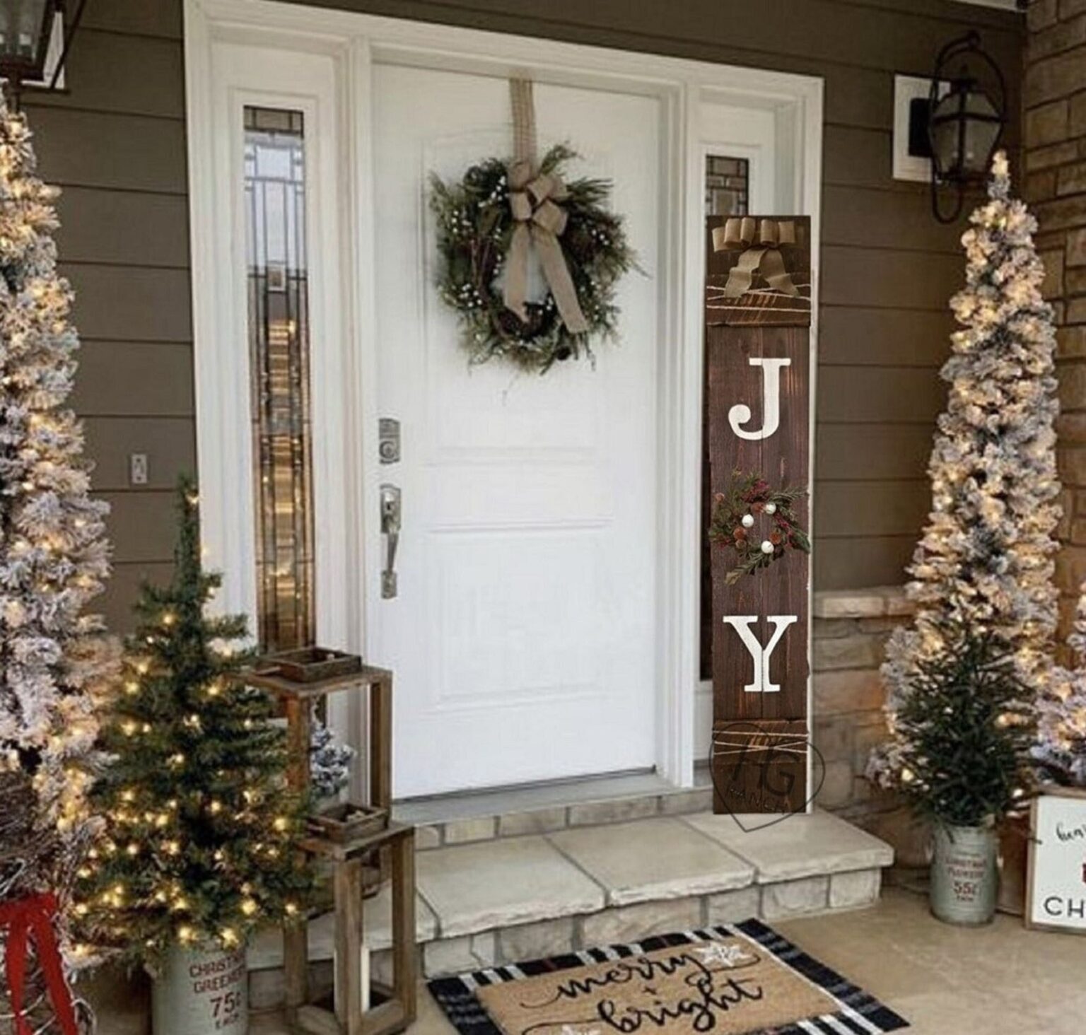 Everyday Wholesome | 40+ Winter Front Porch Decor Ideas